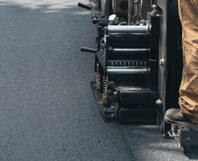 Carlson CP100 II Commercial Class Asphalt Paver - Astec