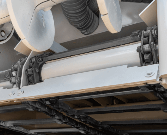 Roadtec RP-170 Highway Class Asphalt Paver - Astec