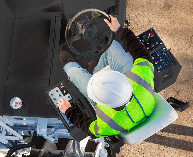 Roadtec RP-190 Highway Class Asphalt Paver - Astec