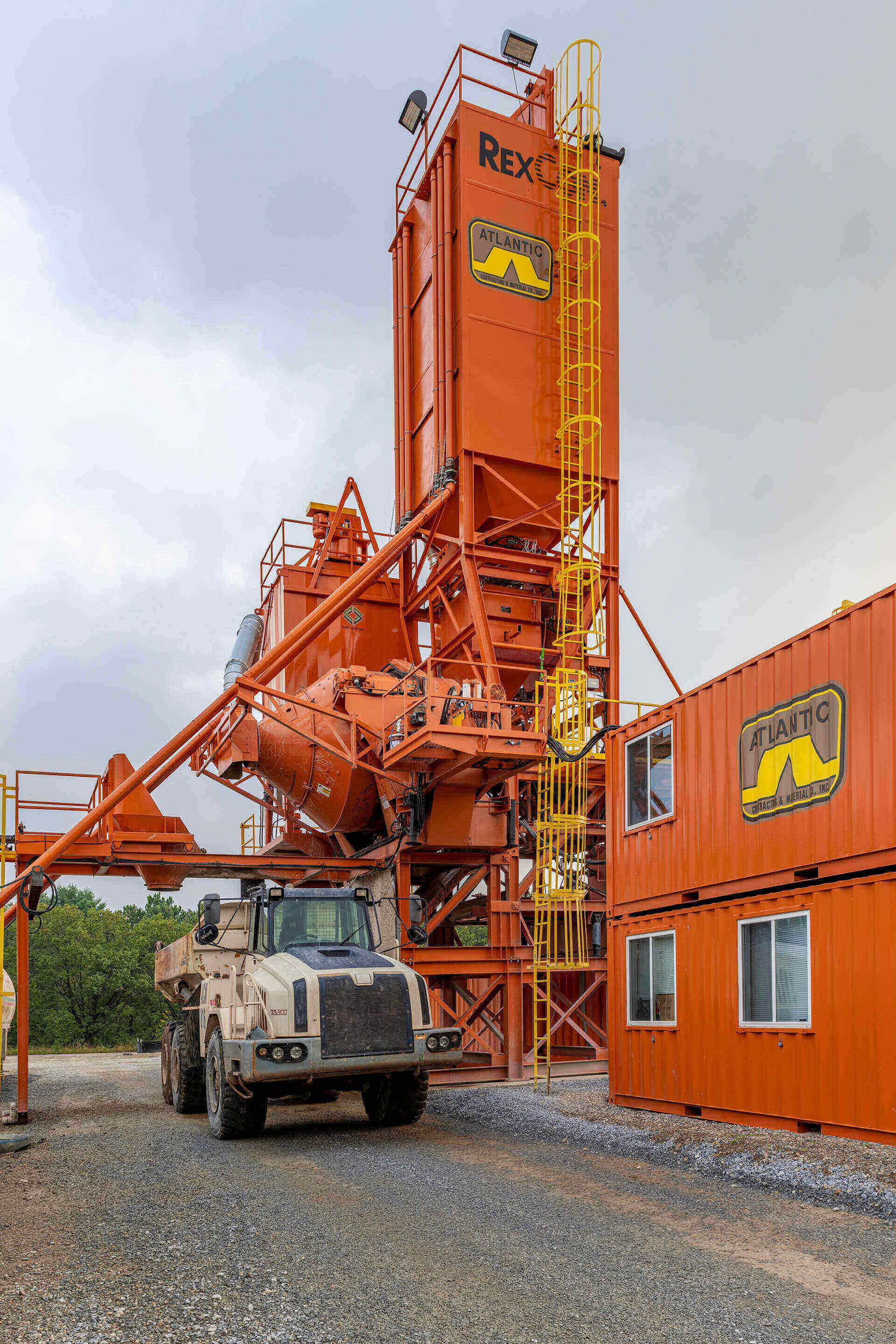 Consistency Key to Paving Airport Runways - Astec