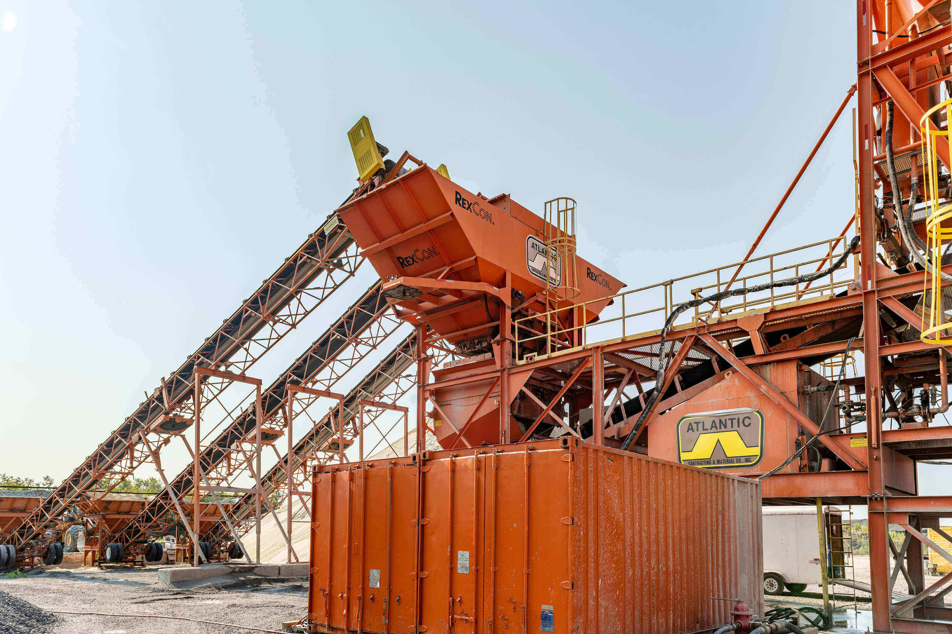 Consistency Key to Paving Airport Runways - Astec